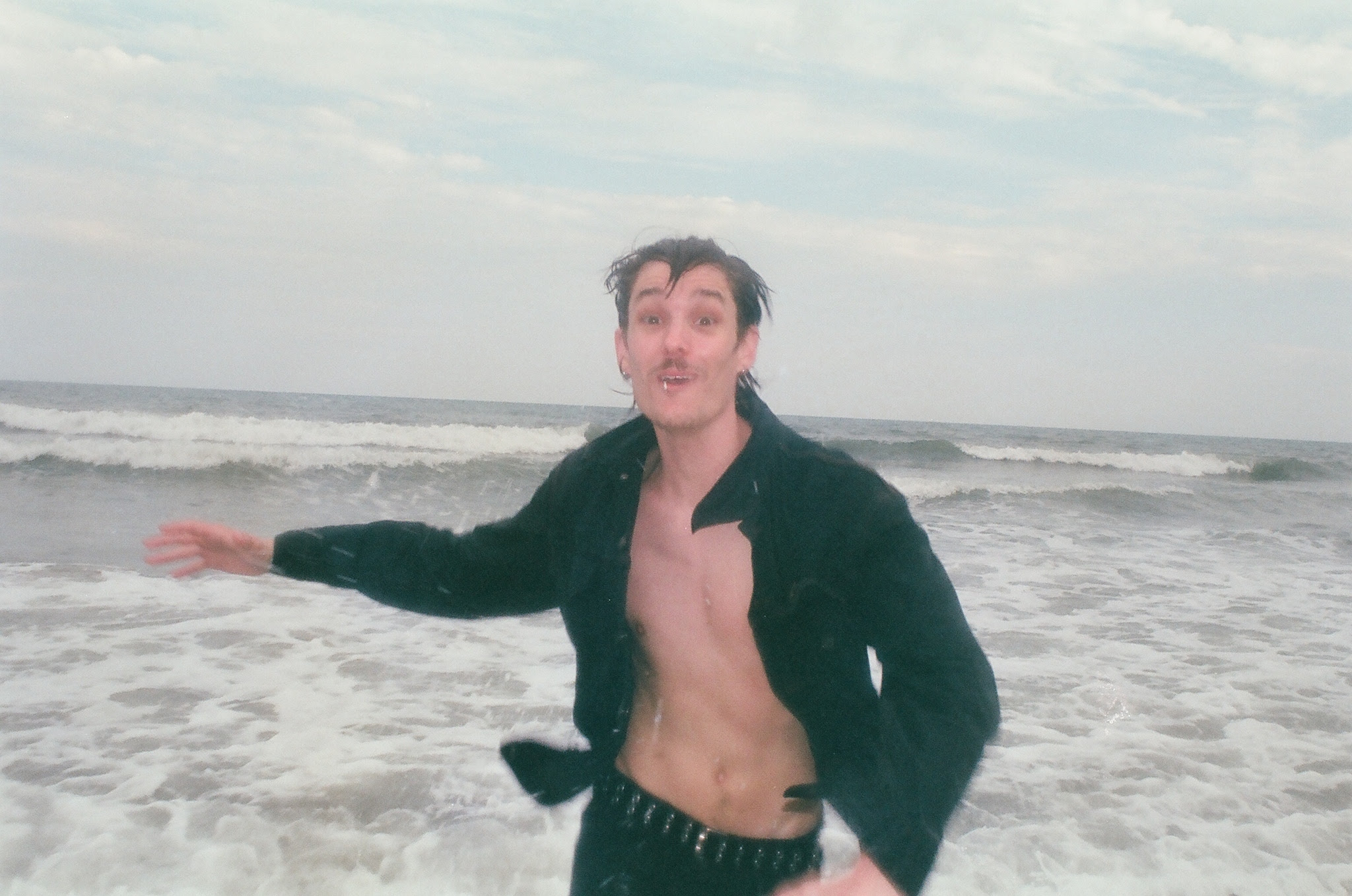 Wes Parker Releases New Song “Burn The House” – Performing At Northside ...