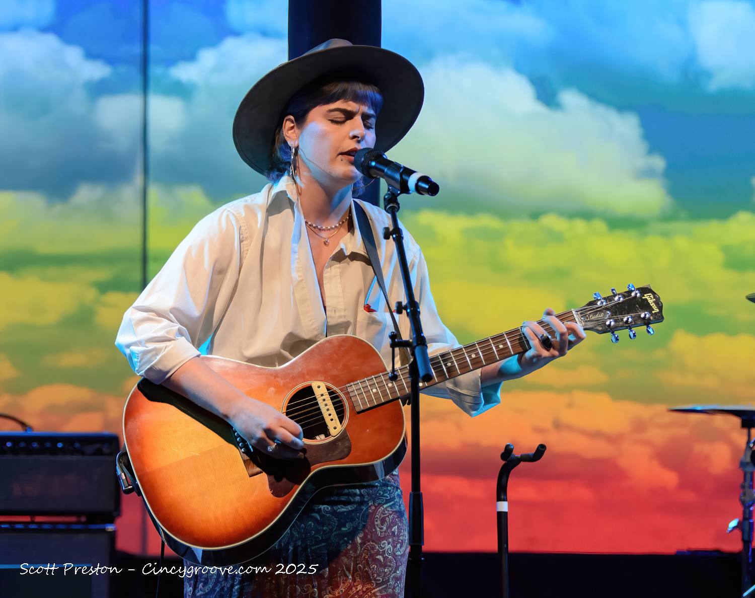 Anna Applegate, 9/19/25, Radio Artifact, Cincinnati, OH | Cincy Groove